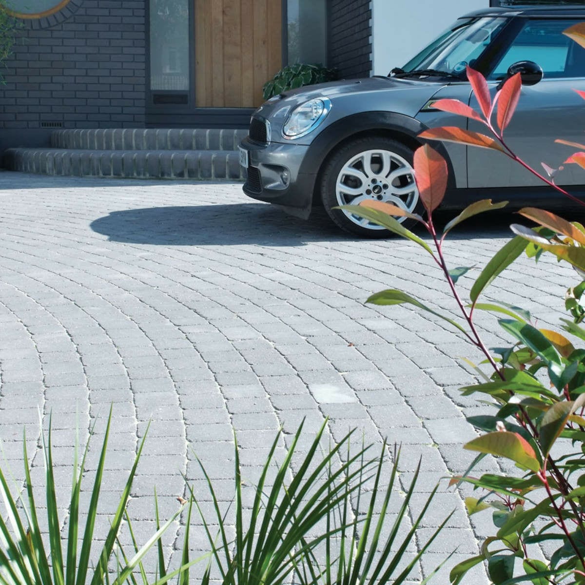 Brett Alpha Antique Block Paving | Gills Building Supplies Ltd